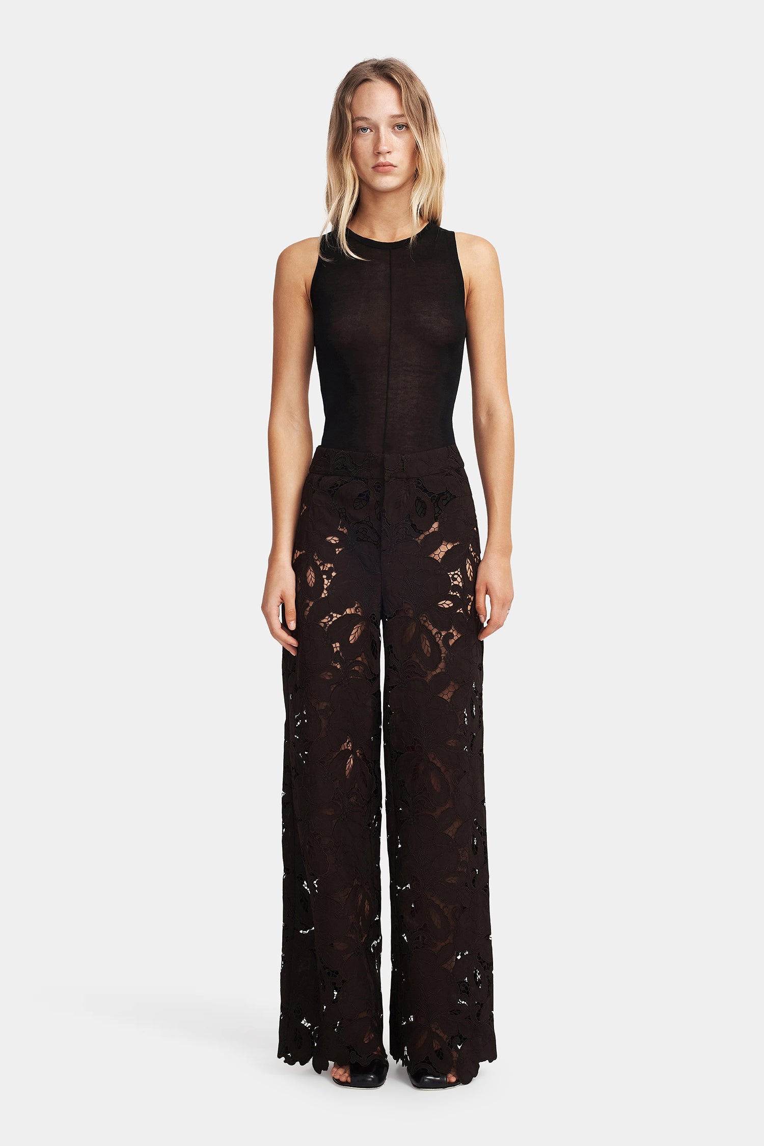 Pants | Showroom-X Pants | Showroom-X